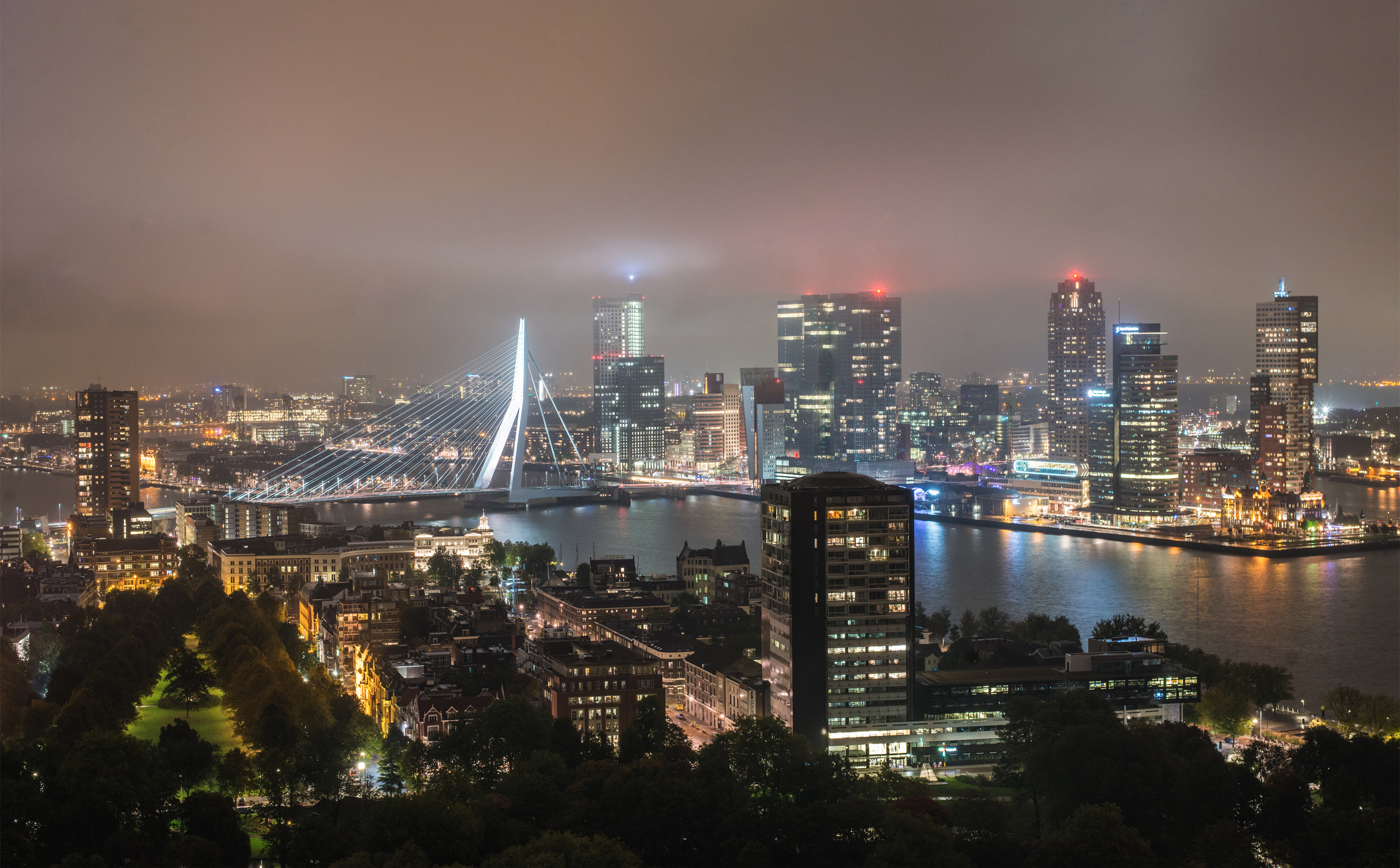 4K timelaps Rotterdam – Luuk Koenen